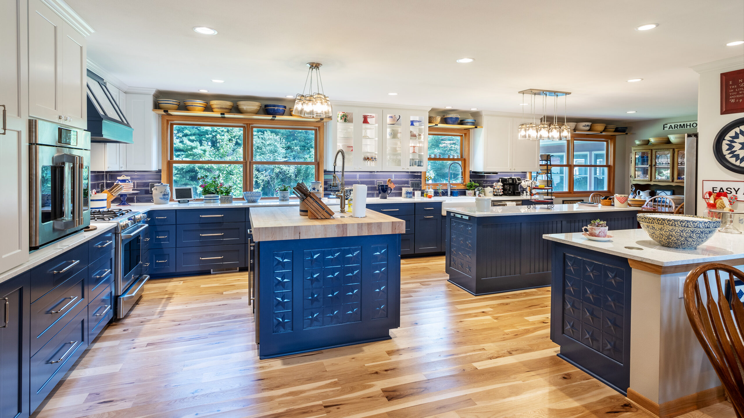 Modern Farmhouse Kitchen - Driftmier Design